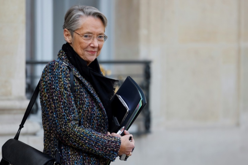 Retraites: Borne ne dévie pas d'une réforme "indispensable" | Les ...