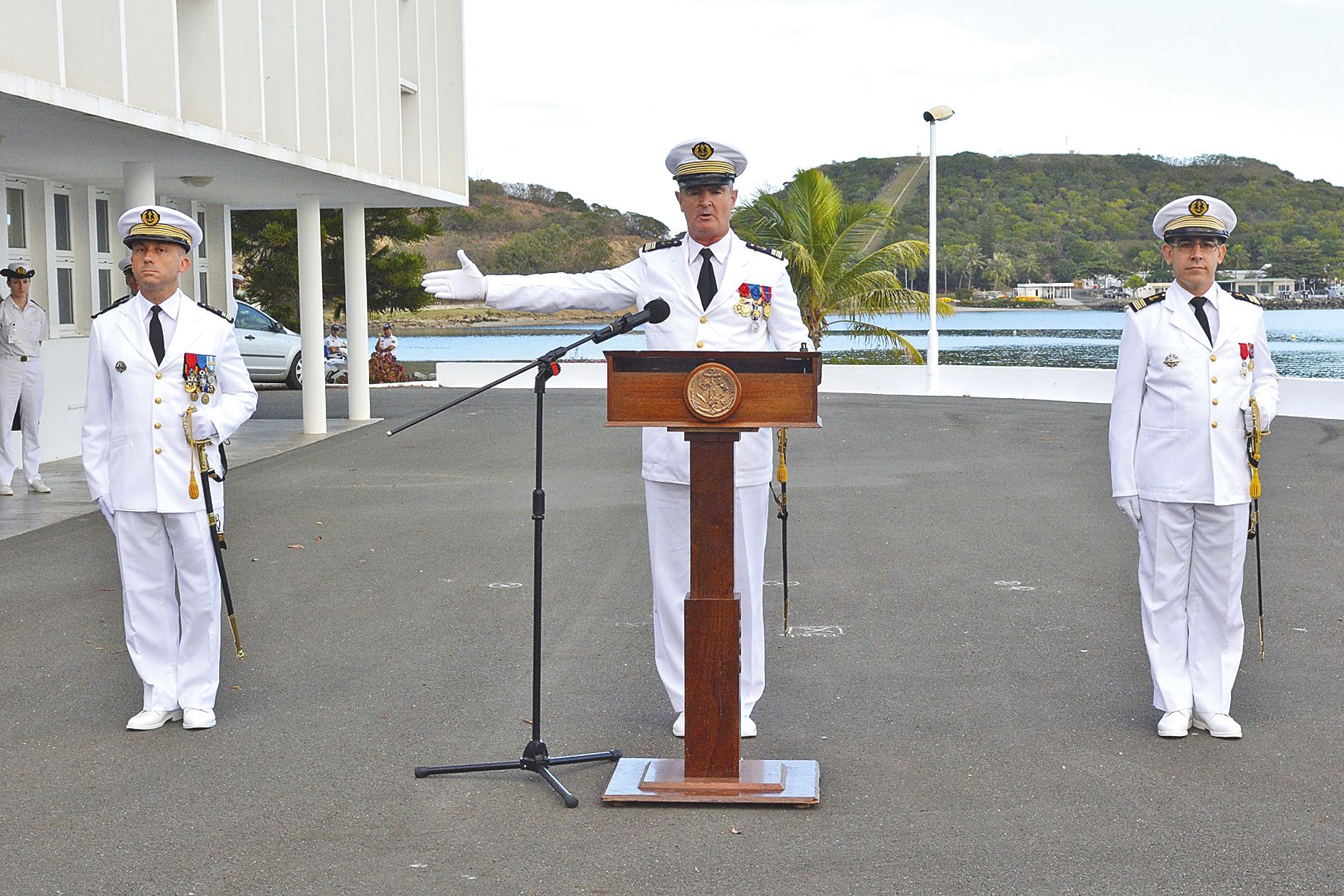 Passation de commandement de la base navale de Nouméa | Les Nouvelles Calédoniennes