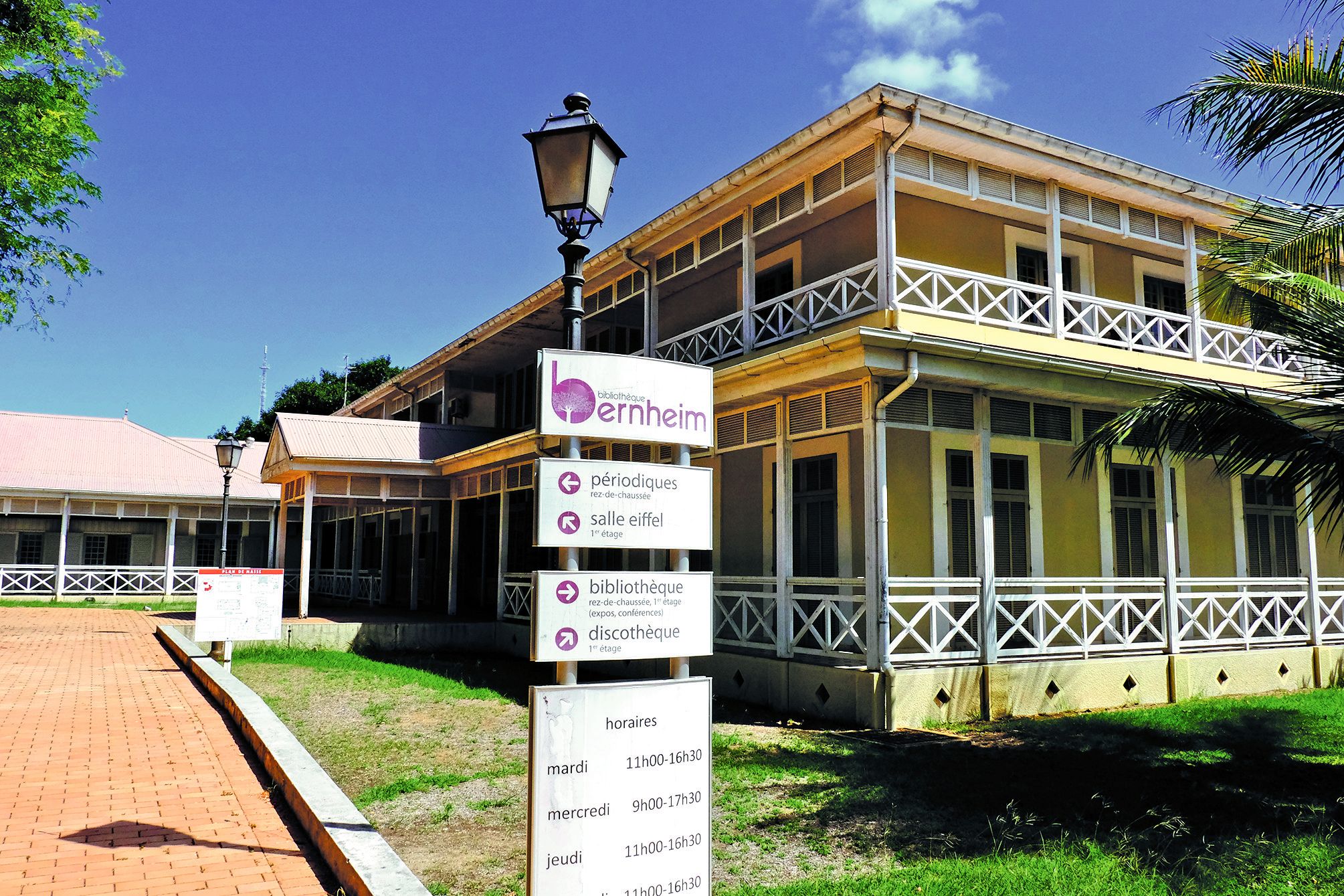 La bibliothèque Bernheim dévoile son histoire | Les Nouvelles Calédoniennes