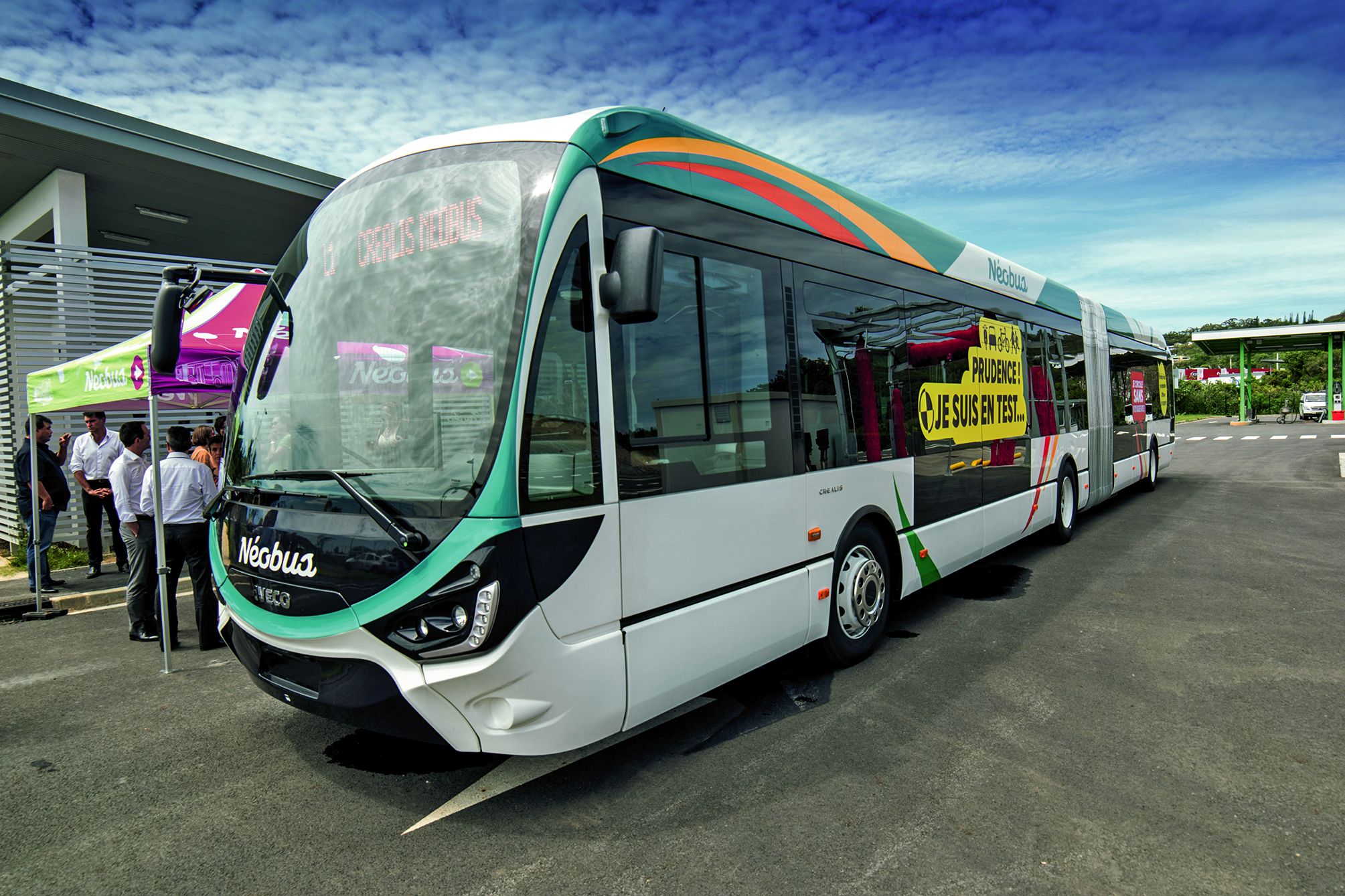 Le Néobus dévoile son équipement et ses nouveautés | Les Nouvelles ...