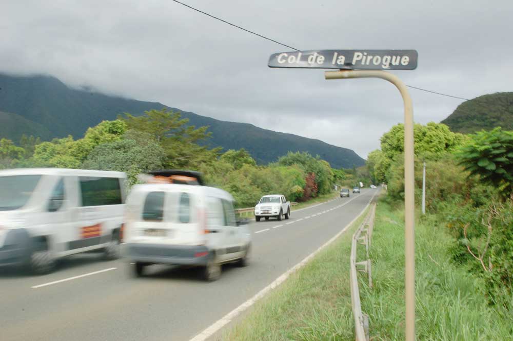 Un tunnel pour passer le col de la Pirogue | Les Nouvelles Calédoniennes