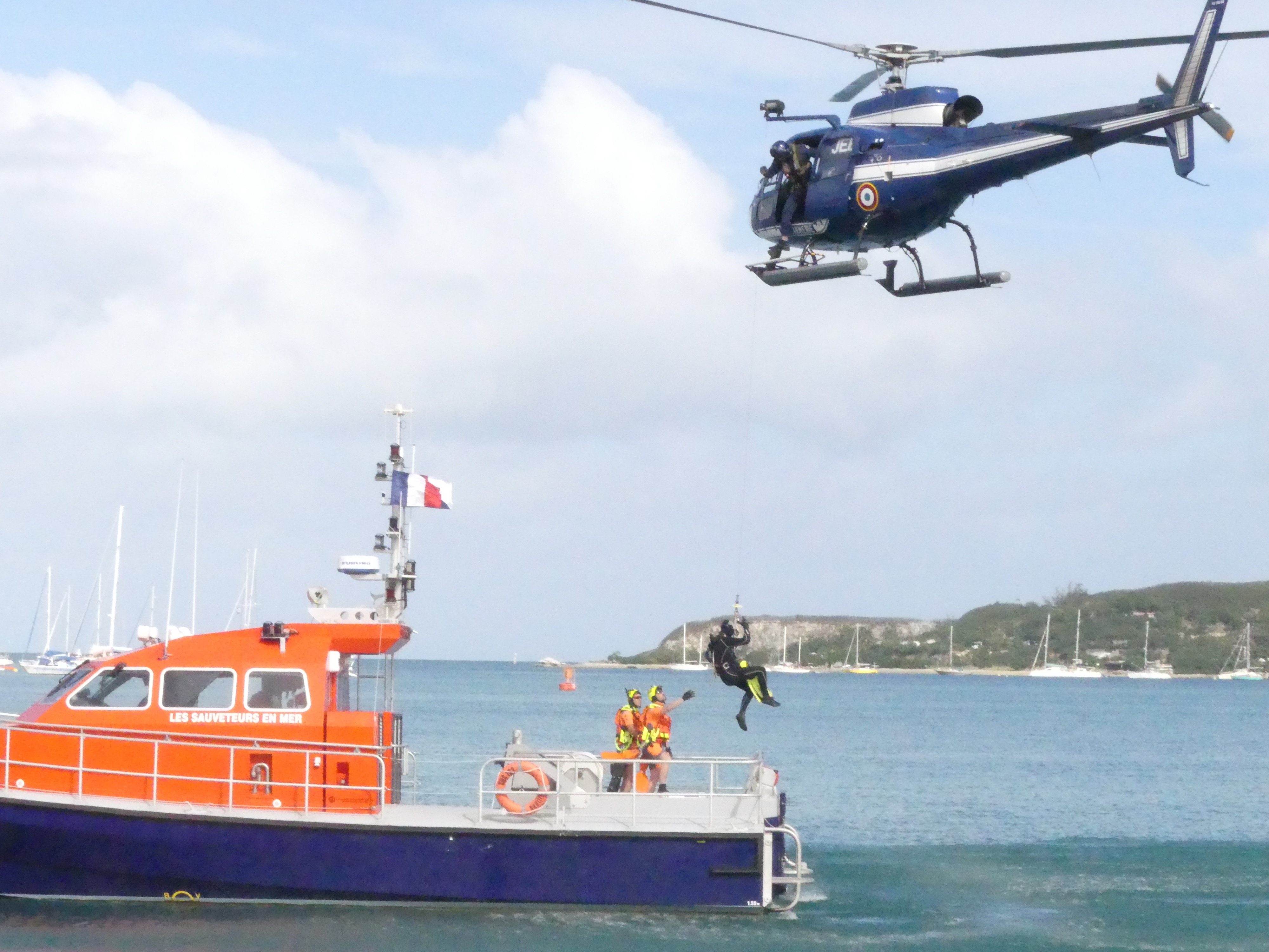 Les sauveteurs de la SNSM ouvrent leurs portes ce samedi | Les ...
